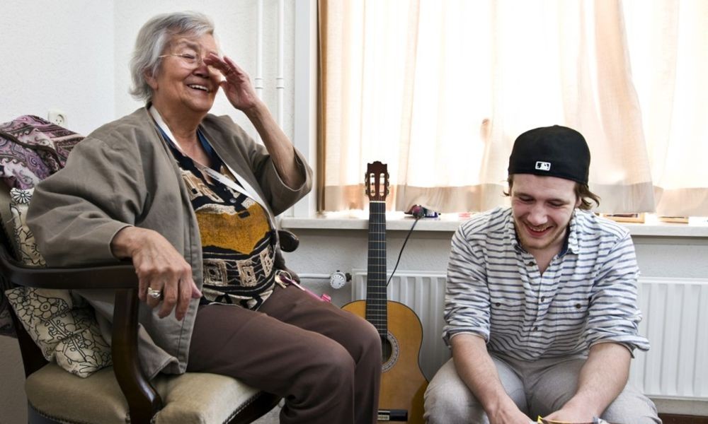 Multigenerational Housing: What Makes a Community a Paradise for Seniors?